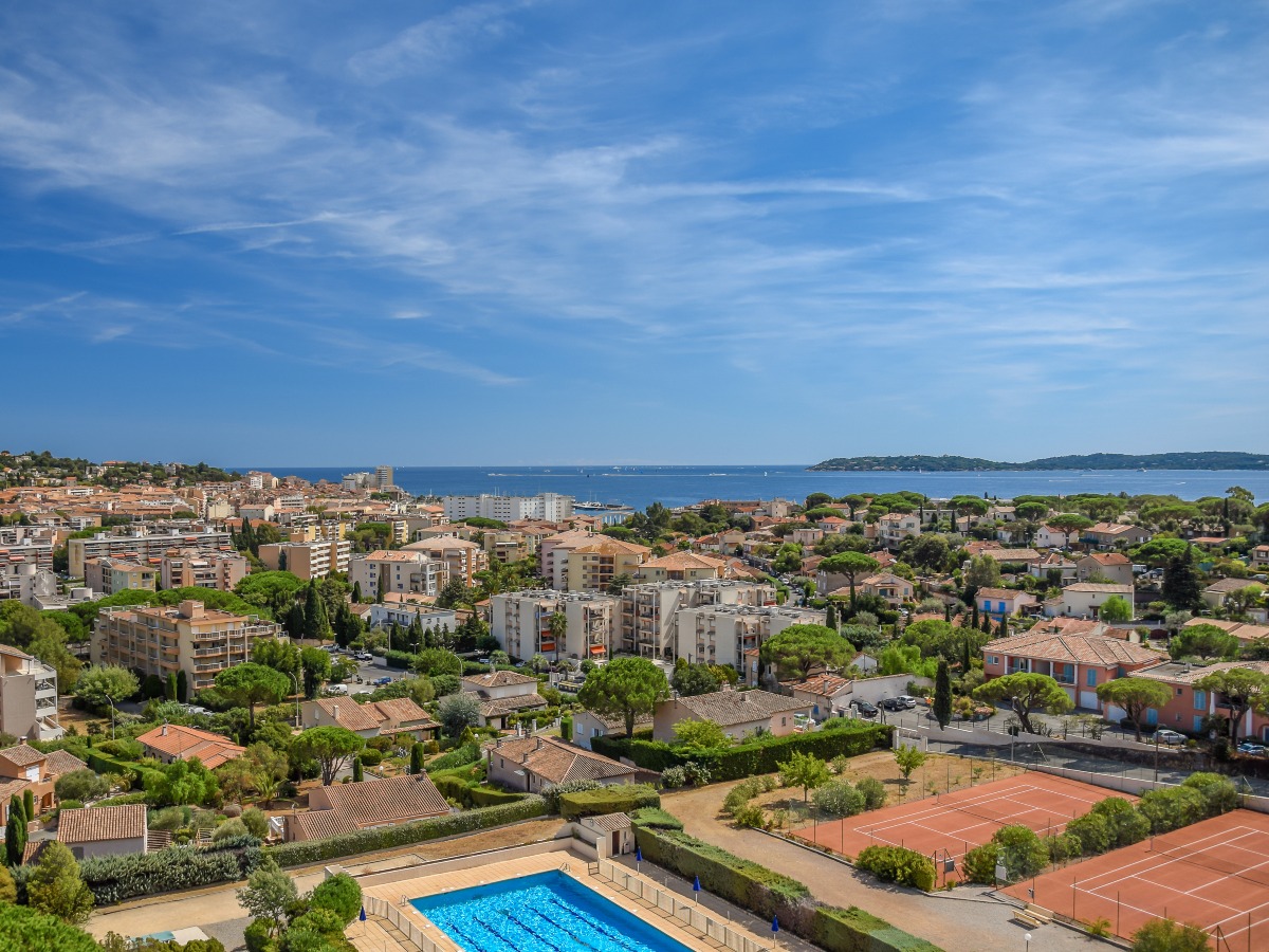 Sainte-Maxime Destination Guide | Athena Advisers
